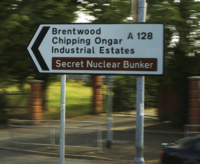 21 weird road signs in the world