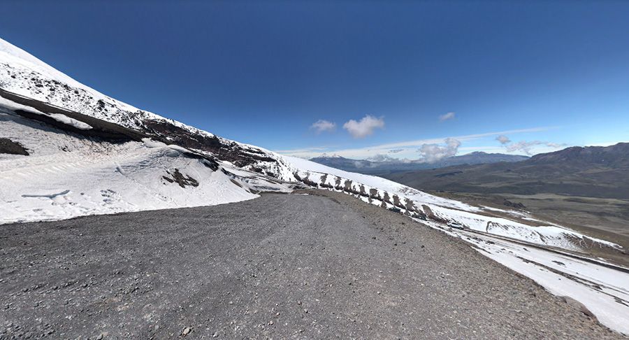 Cotopaxi Volcano Road, a 40-km dirt track covered in potholes
