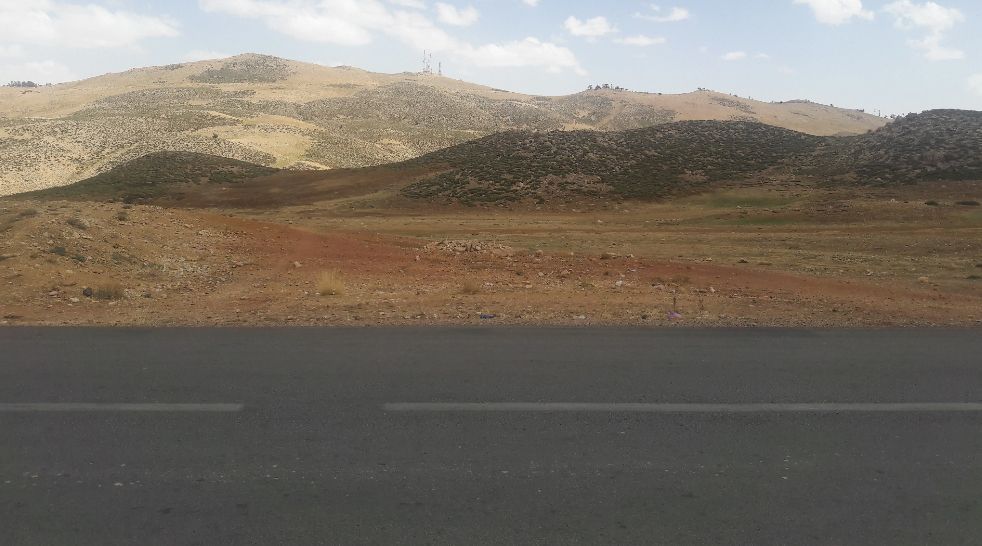 Col du Zad, a paved road in the Middle Atlas