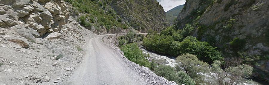 A breathtaking road from Moglicë to Maliq