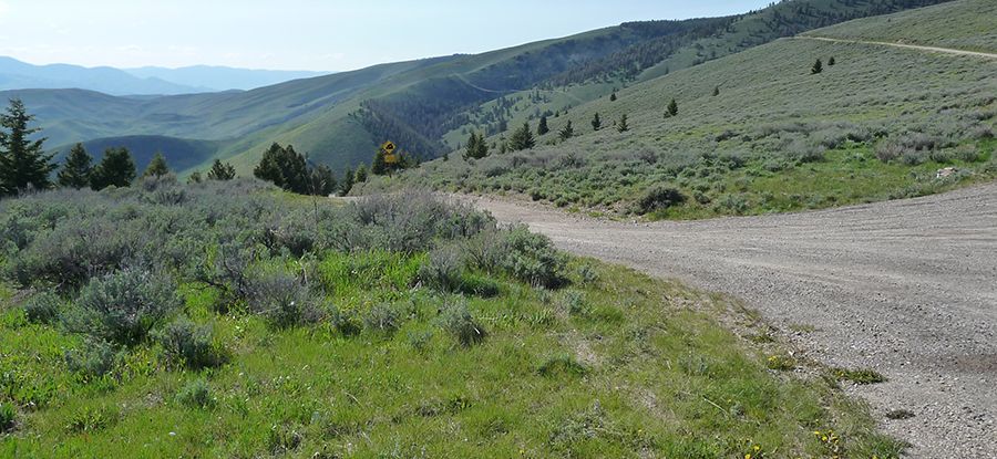 Breathtaking scenery on the road to Lemhi Pass (ID-MT)