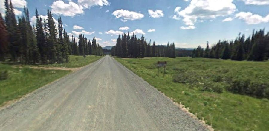 Ripple Creek Pass, a road with lakes, mountains and meadows all around