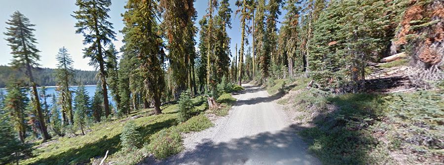 A scenic road to Juniper Lake in Lassen Volcanic NP