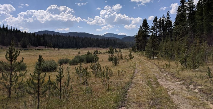 Driving the Smuggler Mountain Road to Warren Lakes near Aspen