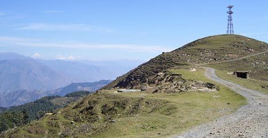 Travel guide to the top of Natha Top