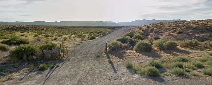 Travel guide to the top of Logan Pass in Nevada