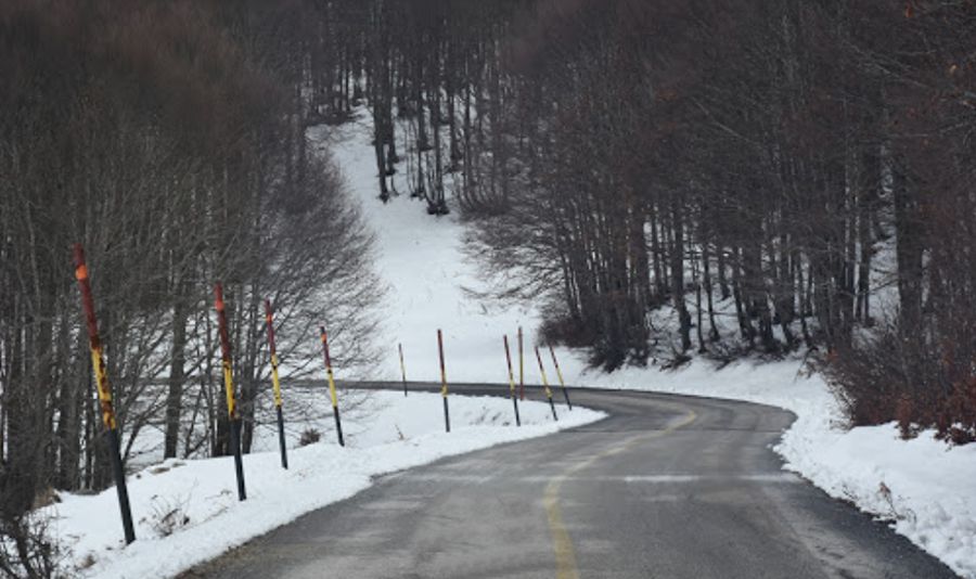 An Unforgettable Drive to Mount Vitsi in Greece